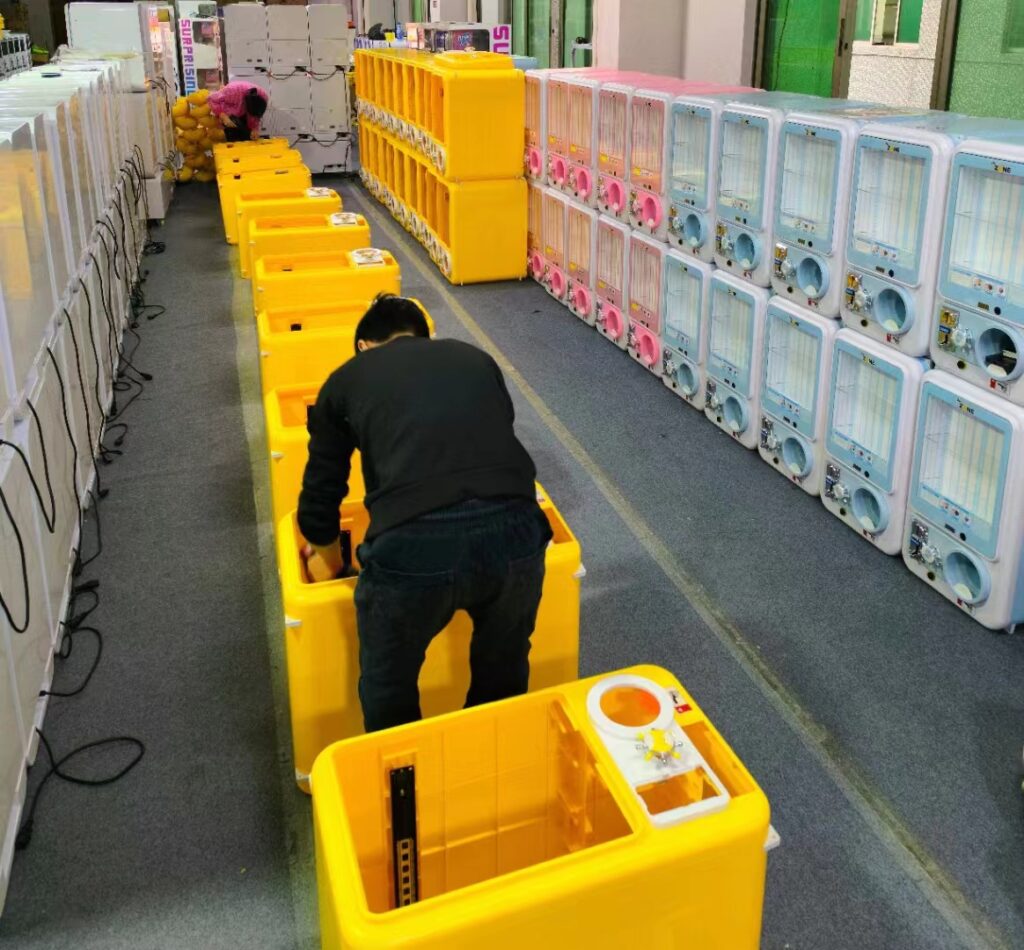 Dankewo Mini Gashapon Machine (100 mm, Yellow) – TopGacha