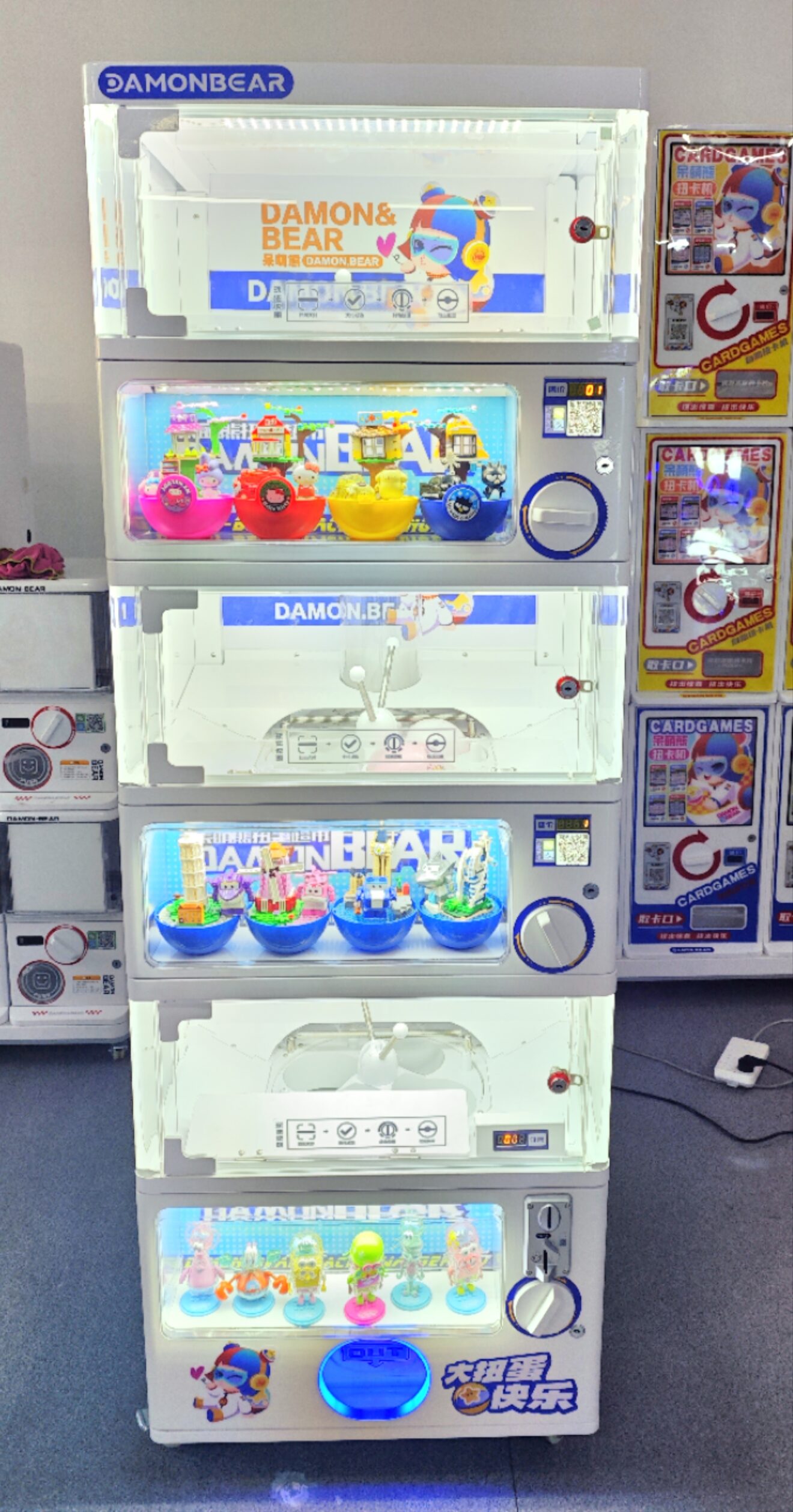 Gashapon Machine-2024 Brand New Special Offer Triple-deck Capsule ...